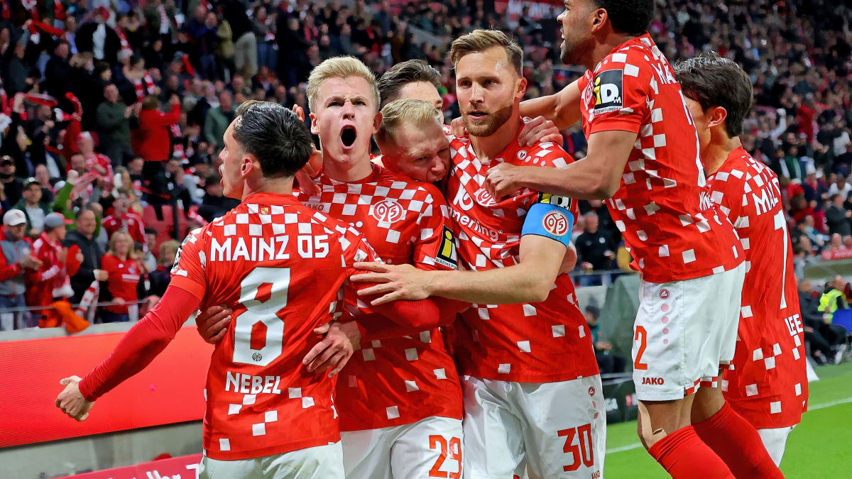 Trotz Burkardts Rekord: Mainzer Sieglos-Serie geht weiter - kicker