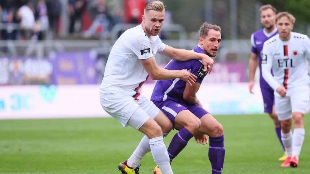 Dreimal 1,5, zwei Wiesbadener und zwei Kölner: Die kicker-Elf des 15 ...