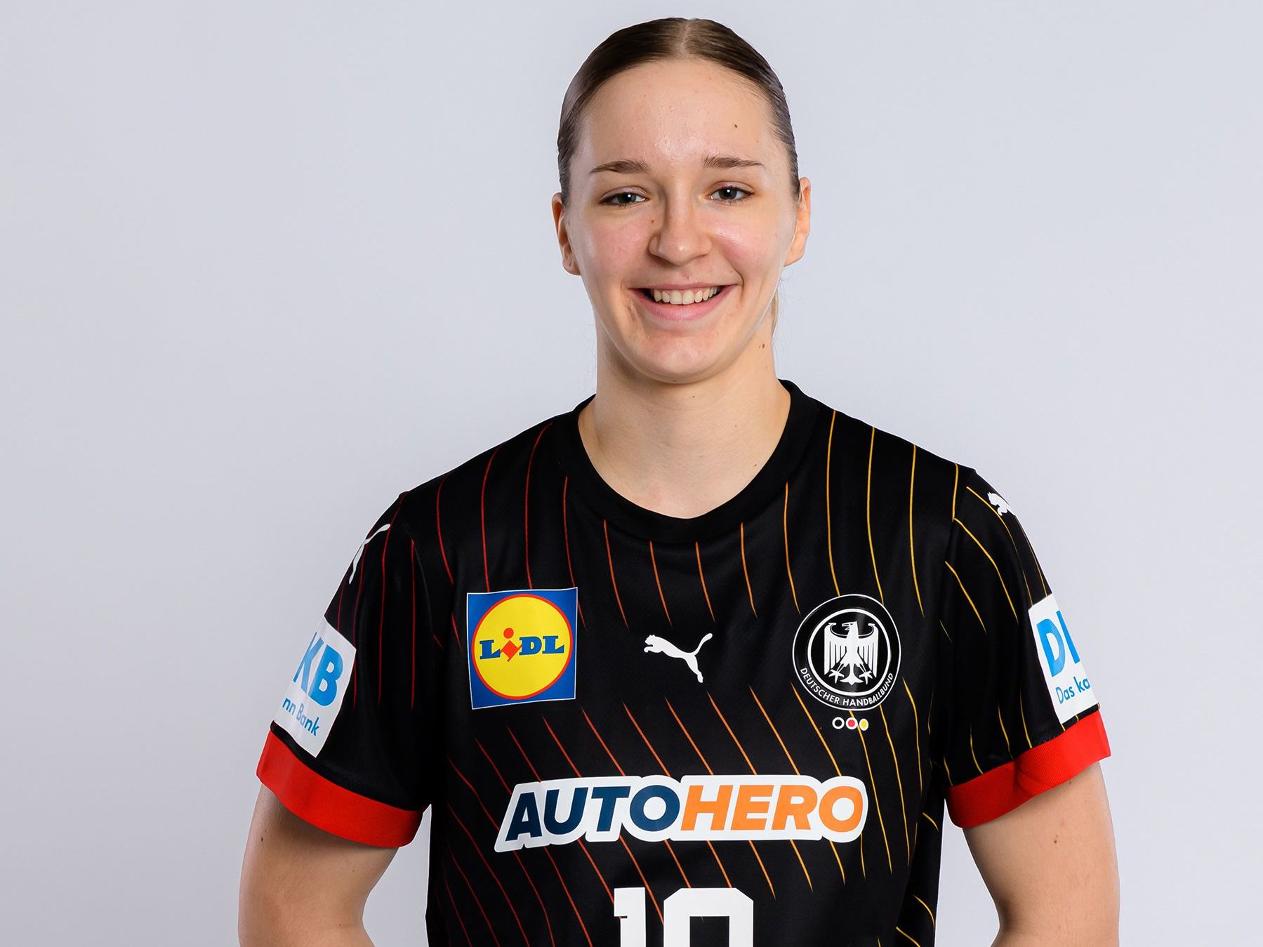 Nieke Kühne: In fünf Monaten von der Handball-U20-WM zur Frauen-EM ...