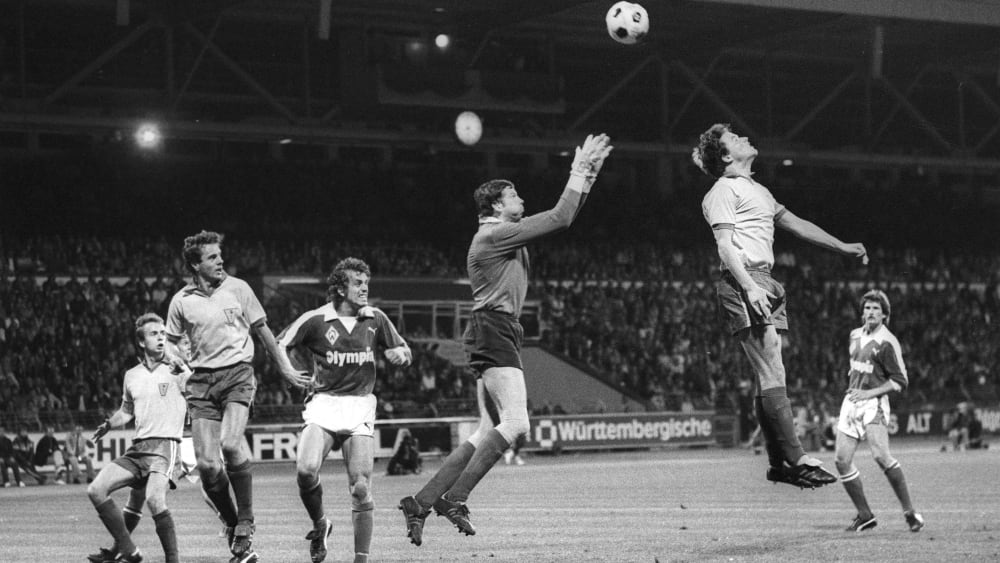 Mit Bayern-Dresden ging es los: Alle deutsch-deutschen Europapokal ...