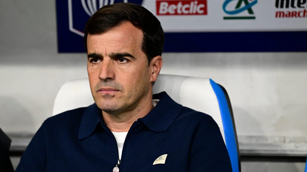 Carles Martinez soll neuer Leverkusen-Trainer werden - kicker