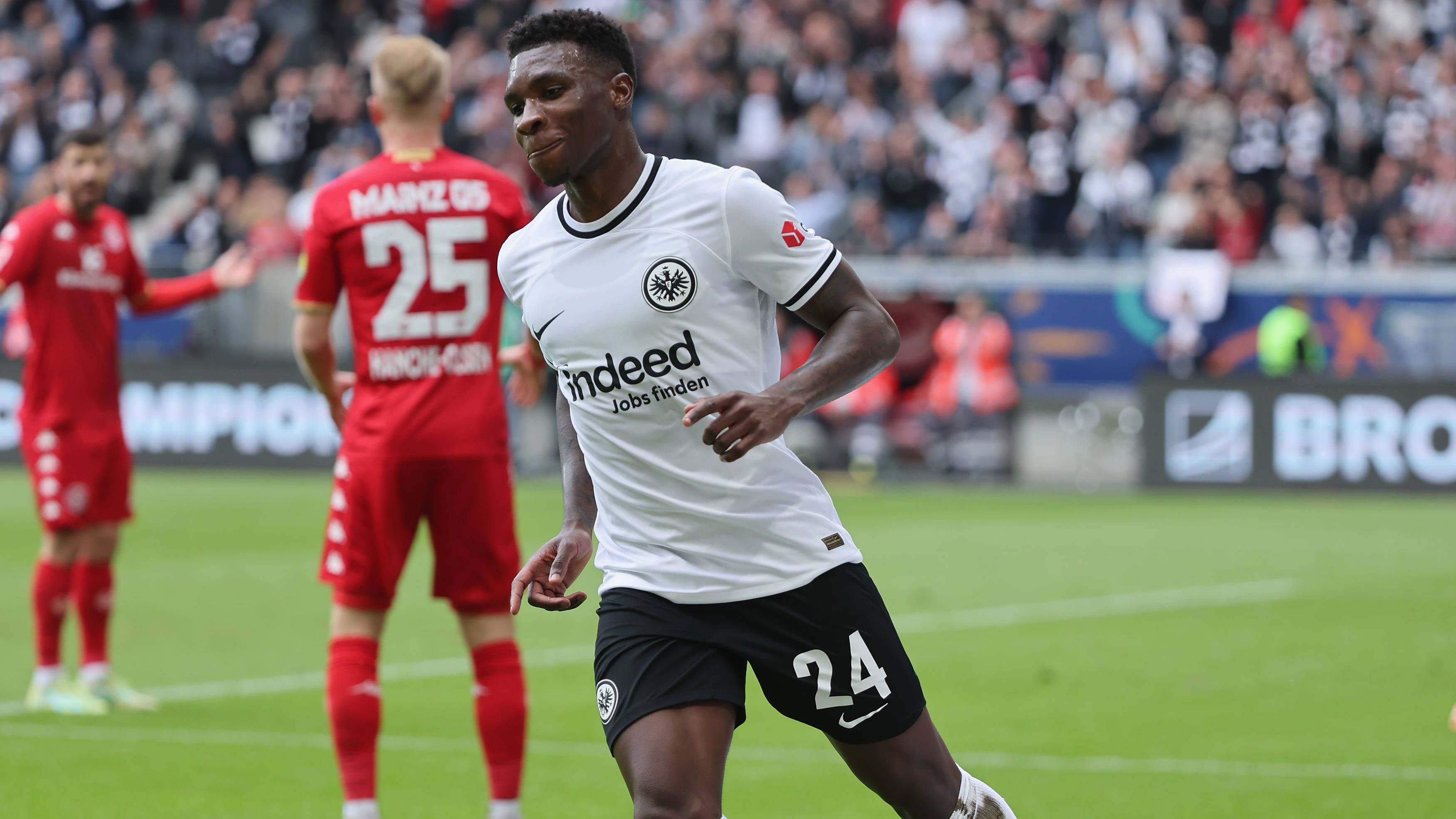 Bundesliga | Spieltag - Tabelle - News - Statistiken - kicker