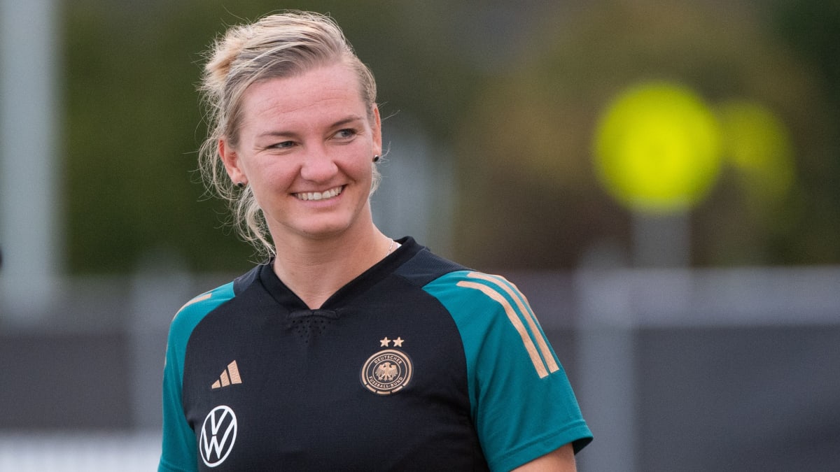Alexandra Popp: Aus Wolfsburg zur Weltmeisterschaft - kicker