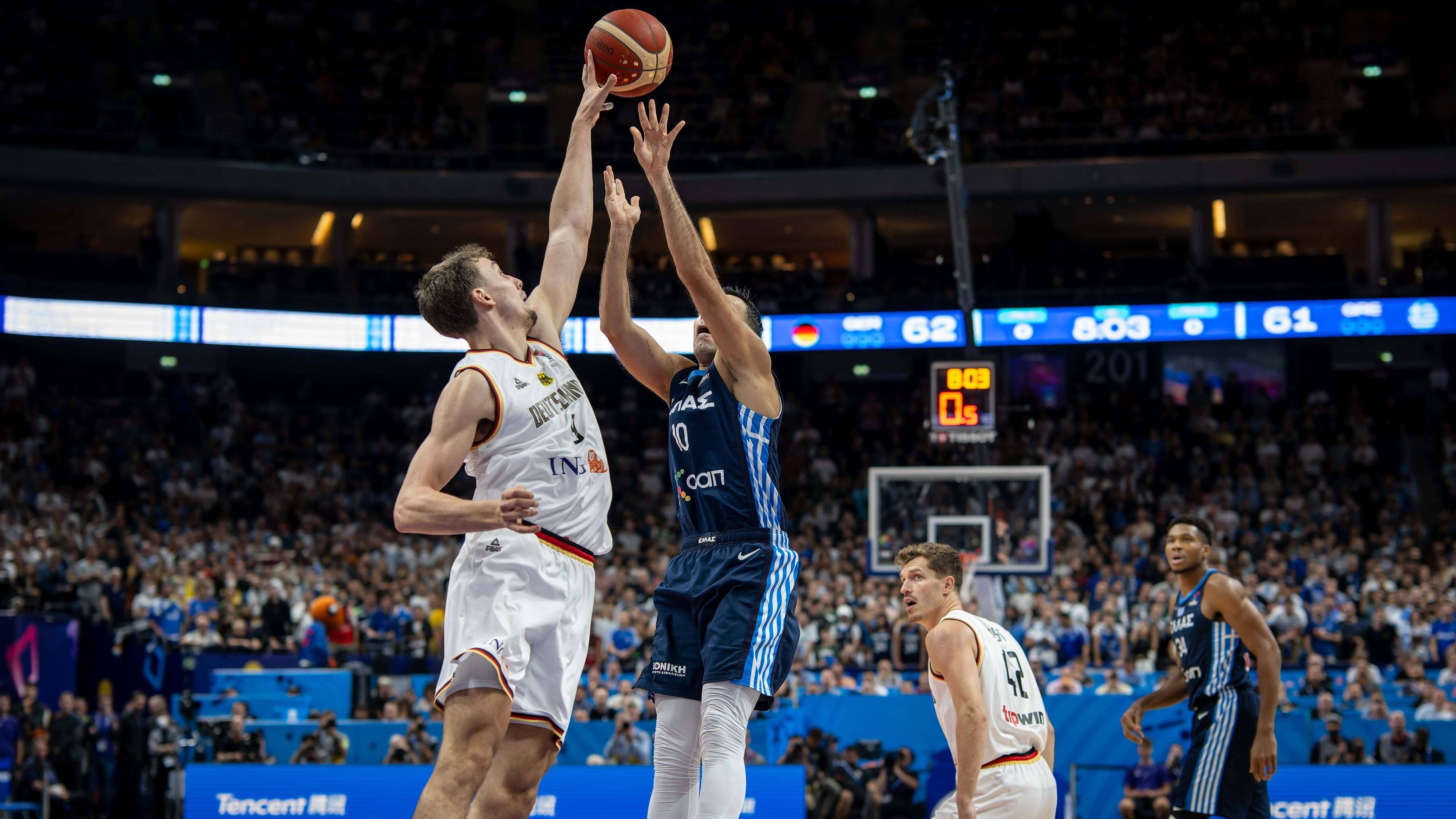 Basketball | Spiele - Tabellen - News - Live-Ticker - kicker