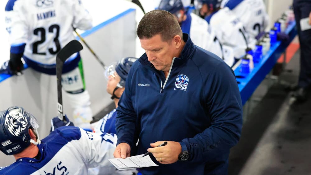 Von Fleming bis Aubin: Die Trainer der DEL 2022/23 - kicker