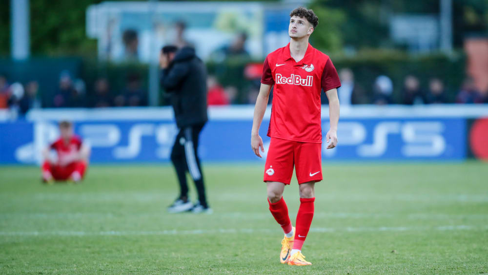 Salzburg: Profivertrag für 18-jährigen Stürmer Berki - kicker