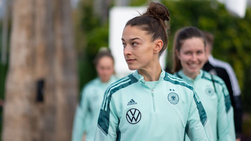 Rauch: "Es warten noch viele Abenteuer auf uns" - kicker