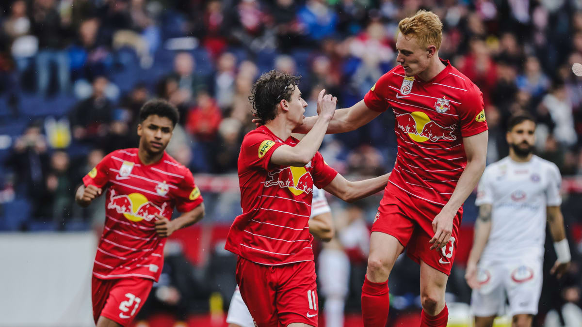 Red Bull Salzburg jubelt über neunten Meistertitel in Folge - kicker