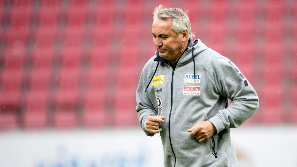 Pacult weist Zahlenspielchen von sich: "Es bringt uns nichts, zu reden ...