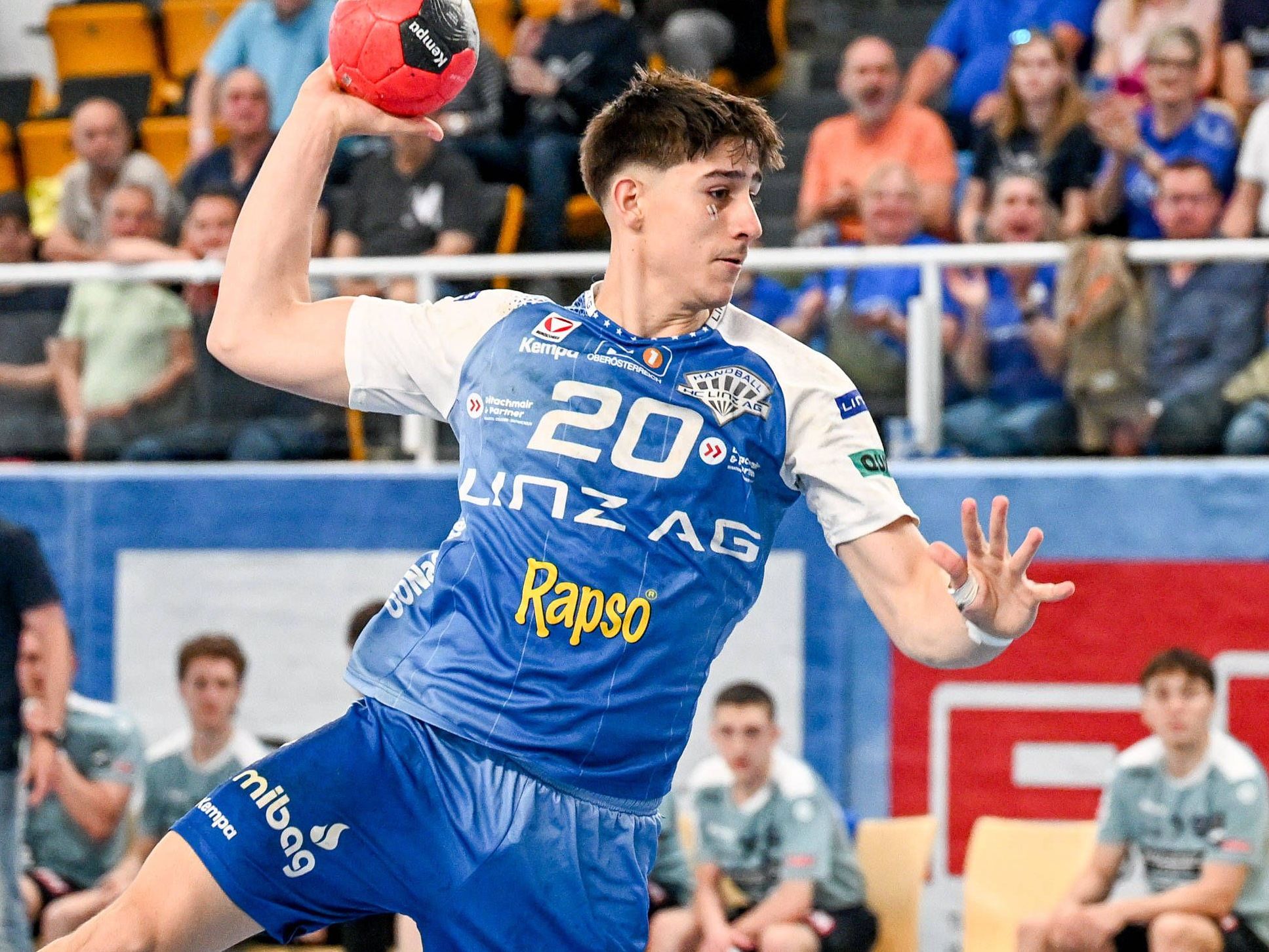 Förthof UHK Krems mit zentralen Verstärkungen | Handball-World