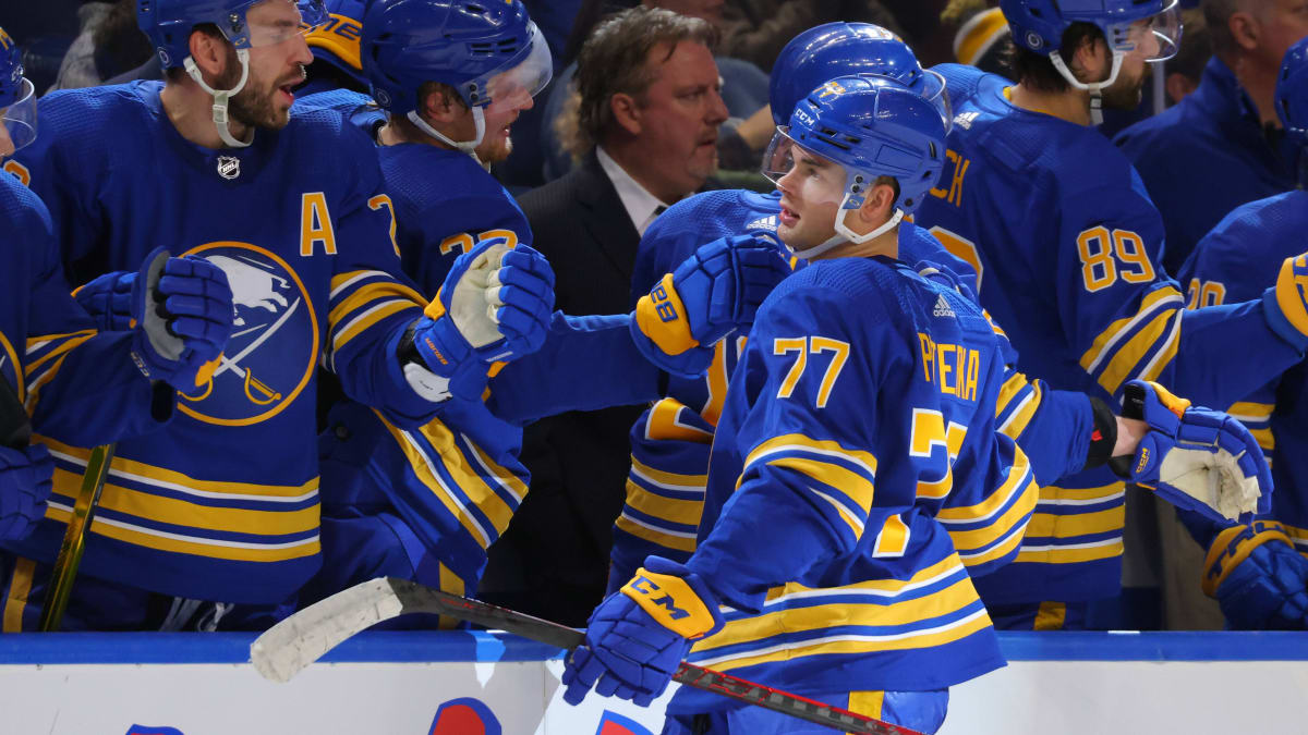 Letzte Cuts überstanden: Peterka startet in der NHL - kicker