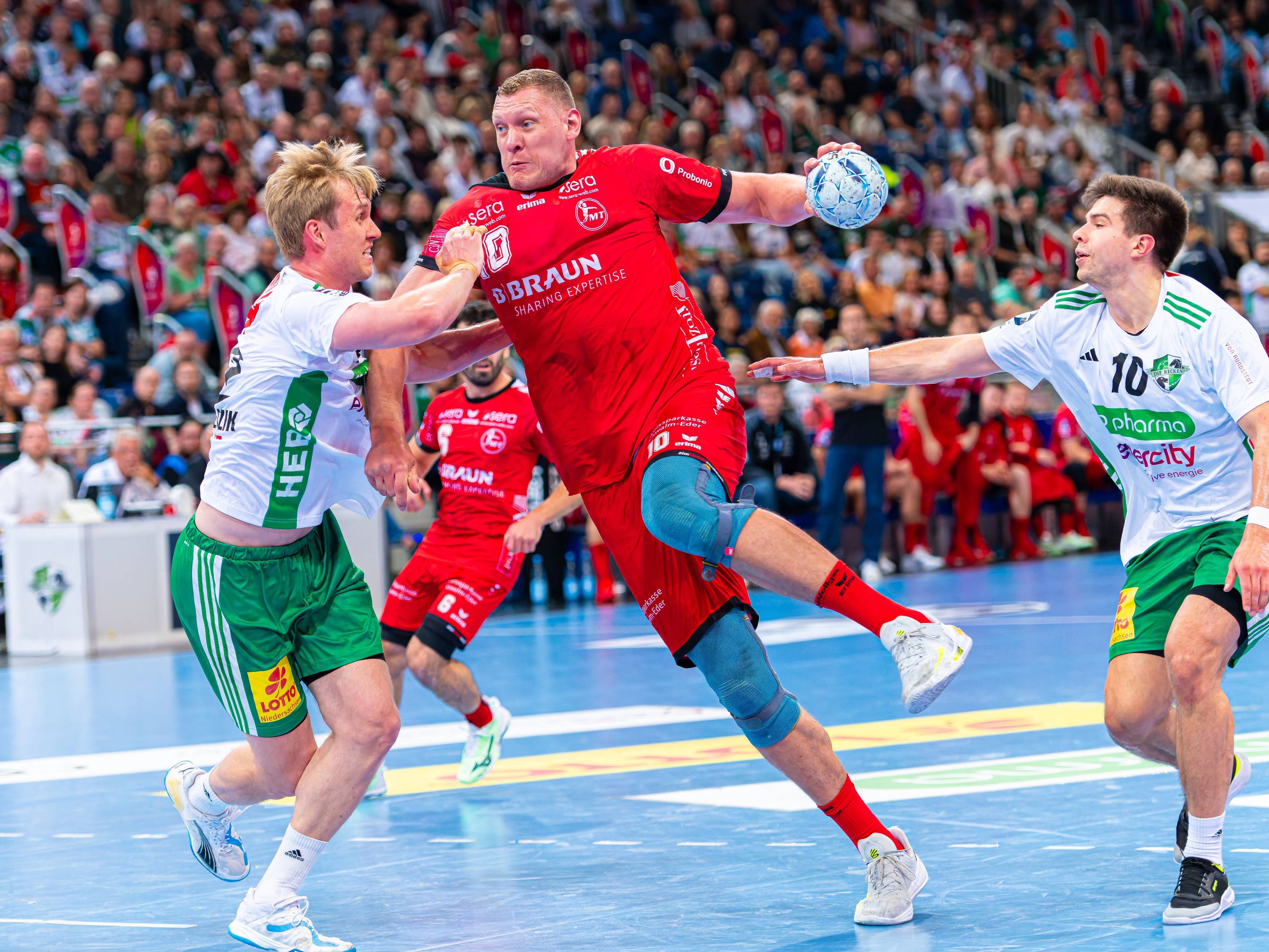 Handball Bundesliga: Erlangen verpasst Big Points, Melsungen siegt im ...