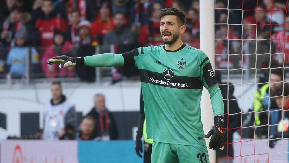 Bleibt Bredlow im VfB-Tor? - kicker