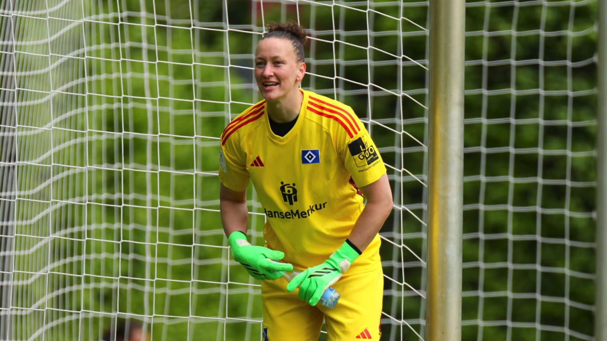 "Schließe keinen Weg aus": Schult lässt Zukunft beim HSV offen - kicker