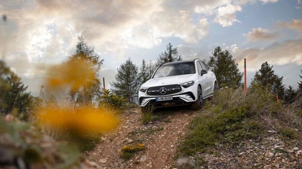 Mercedes GLC 400e Matic: Der reichweitenstarke Plug-in-Hybrid in ...