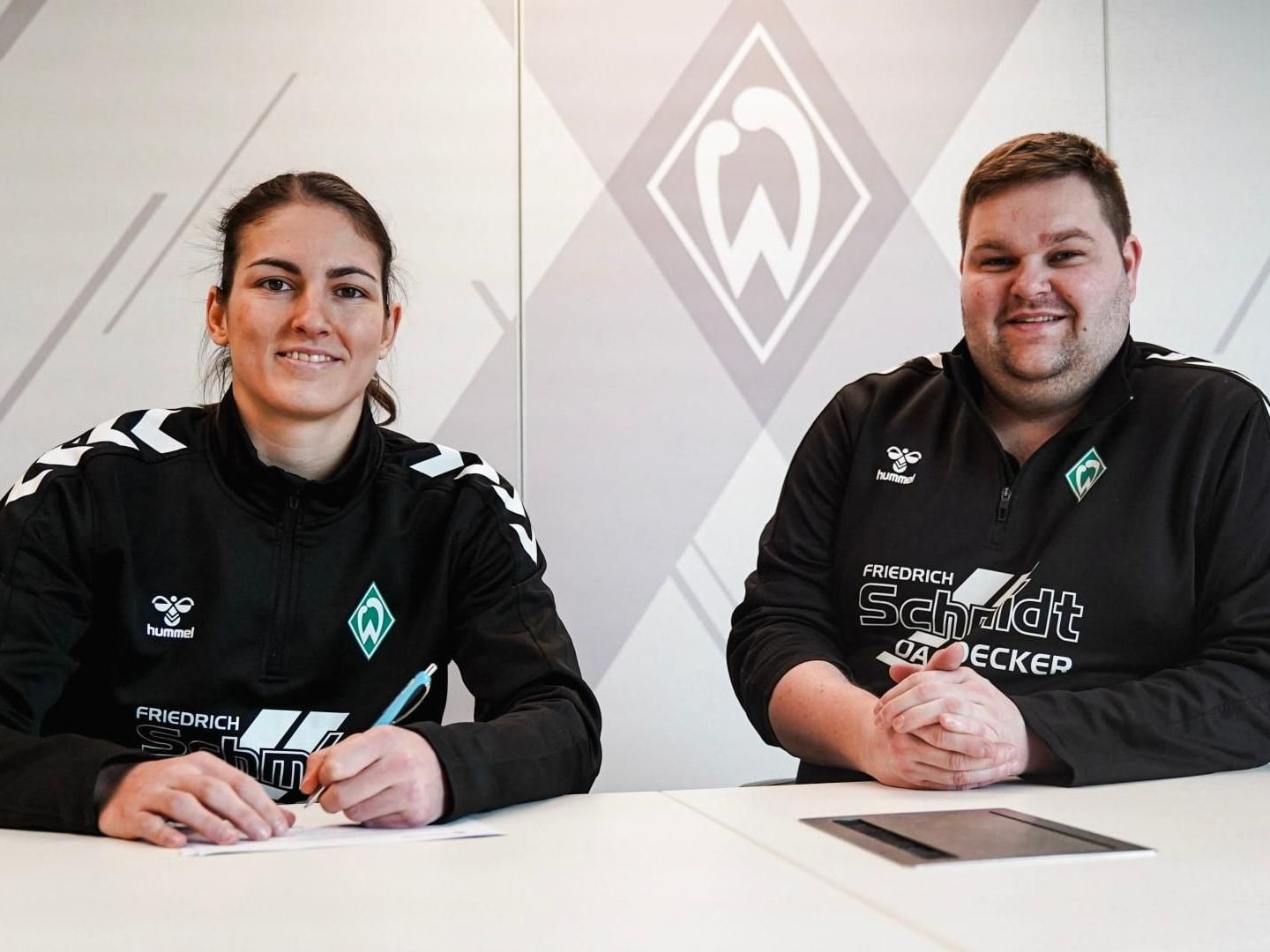 SV Werder Bremen verlängert mit Anna Lena Bergmann | Handball-World