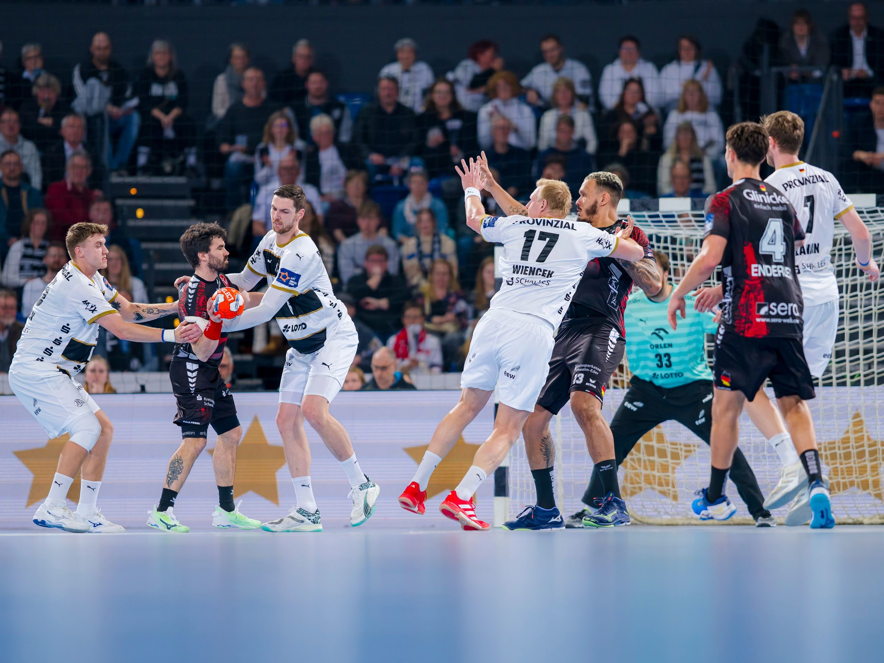 Handball: THW Kiel jubelt über Viertelfinaleinzug in der European ...