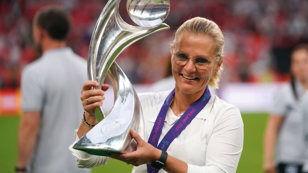 Sarina Wiegman ist Europas Trainerin des Jahres - kicker