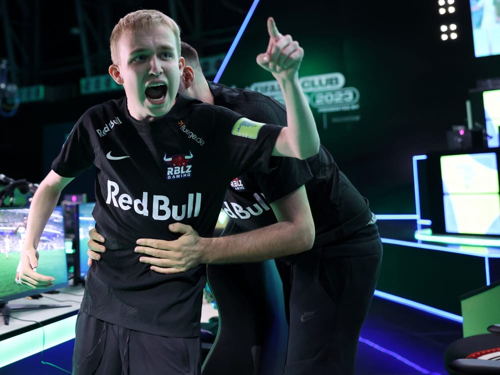 FeCWC: Danish Dynamite - RB und 'Anders' mit irrem Comeback - kicker