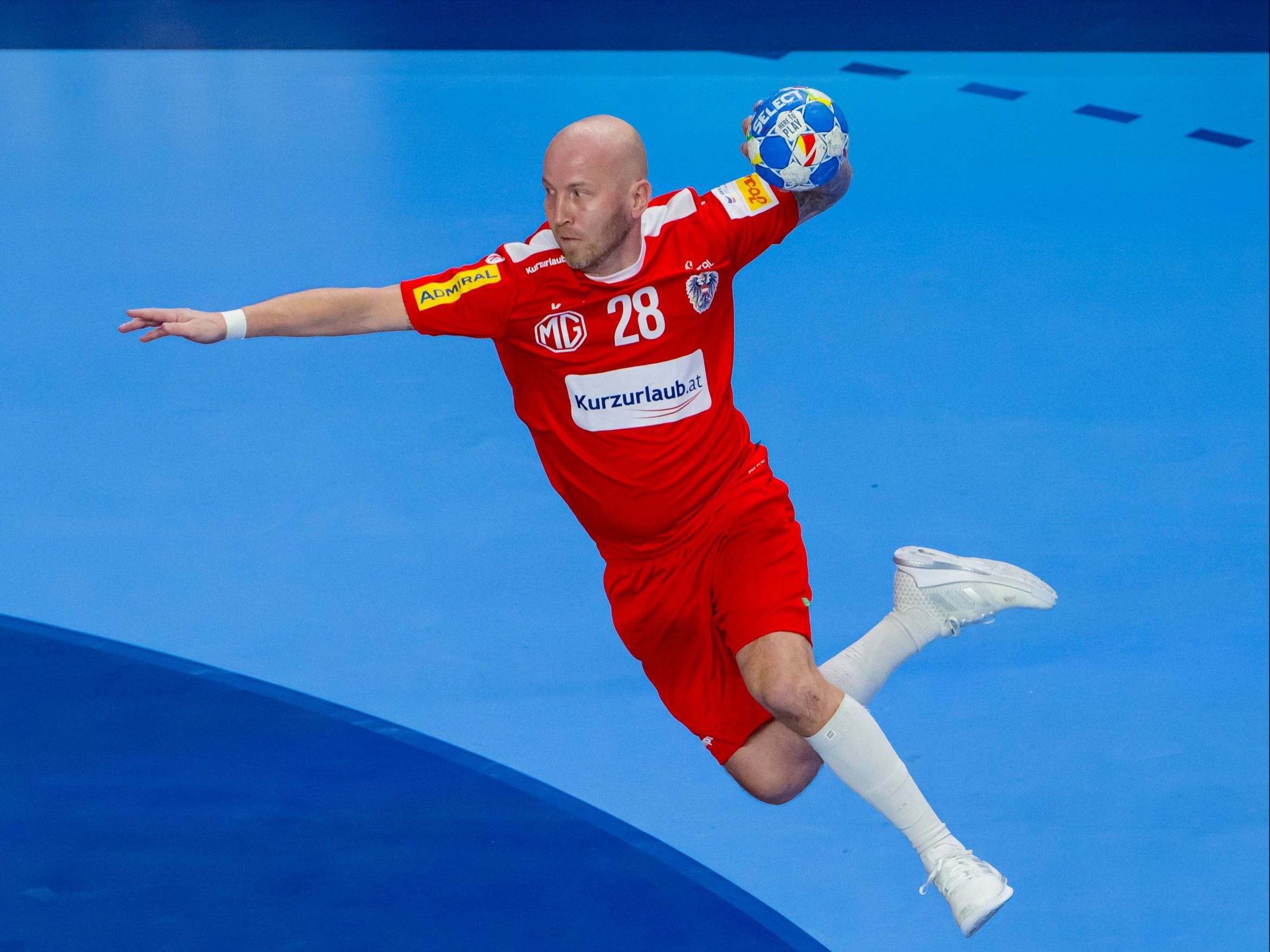 Handball-Legende Robert Weber wird Polizist und wechselt in die Schweiz ...