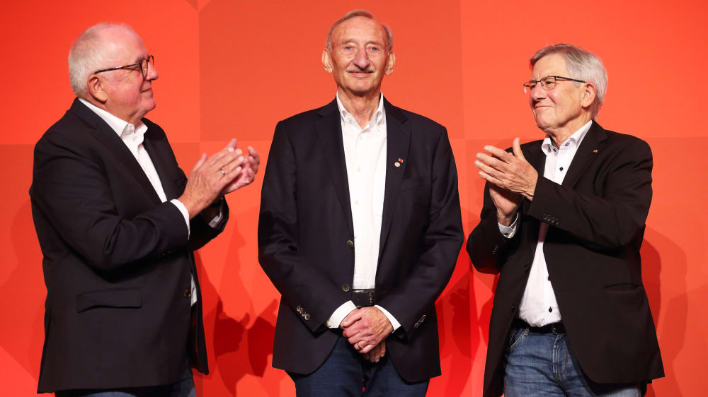 1. FSV Mainz 05 trauert um Peter Arens - kicker