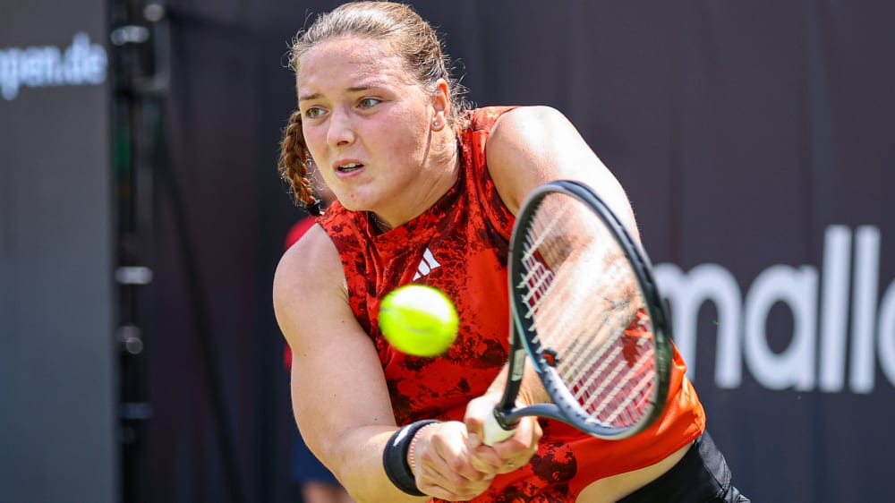 Trotz Verletzung: Niemeier rechnet mit Wimbledon-Start und sagt das Heimturnier ab - kicker