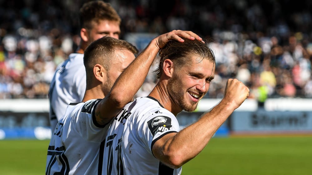 SSV Ulm 1846: Mit Respekt und Tugenden auf die Erfolgswelle - kicker