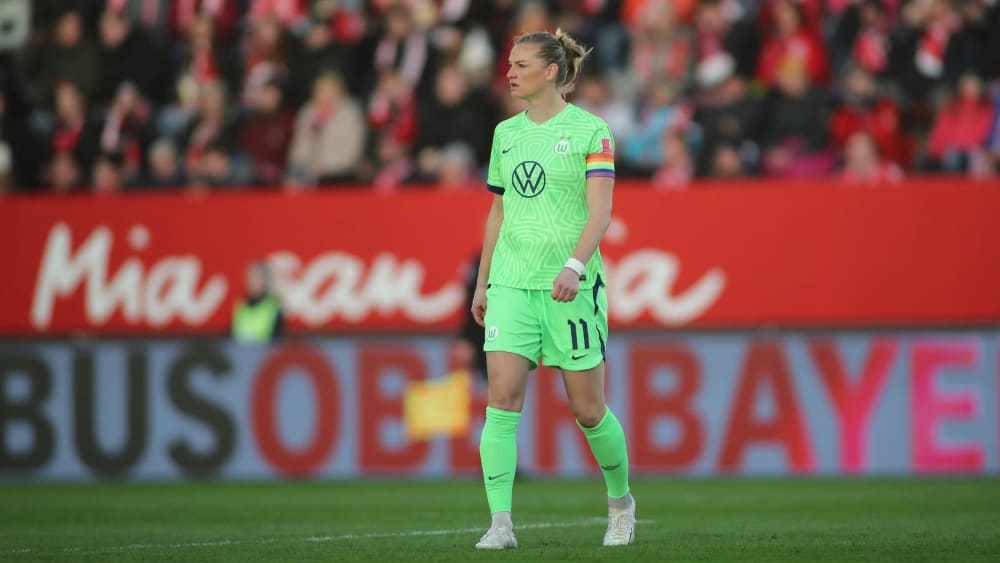 Wolfsburg: Popp fällt im Pokal-Halbfinale gegen Bayern aus - kicker