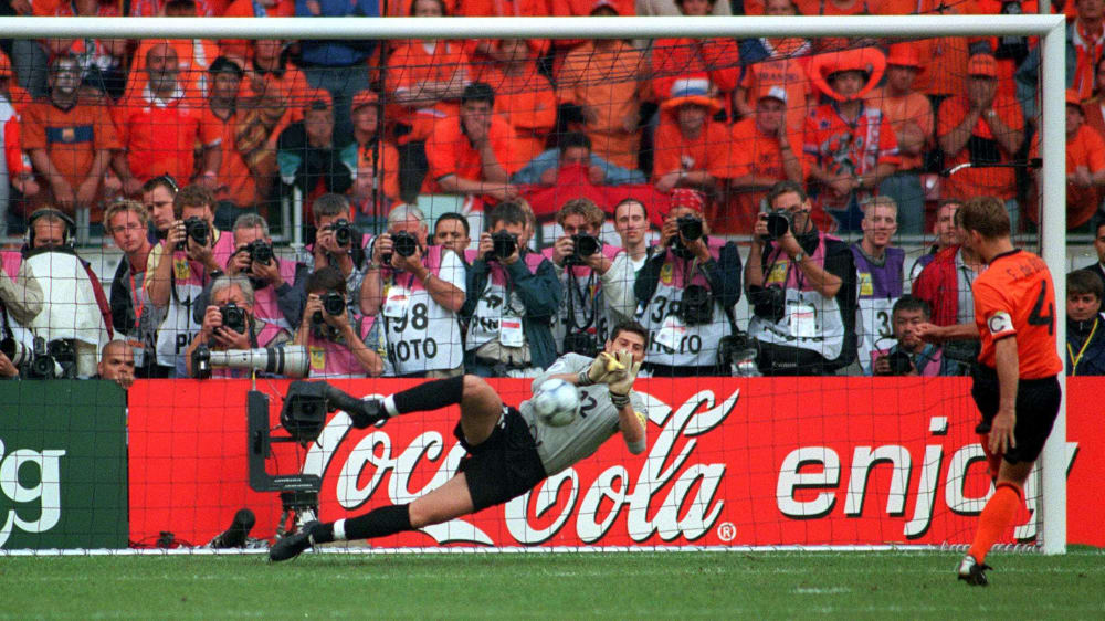 Hollands Nationaltrainer Frank de Boer und Italien? Da war doch was ...