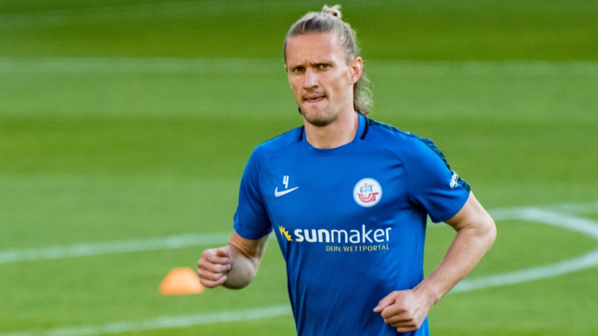 Hansa-Ikone Kai Bülow beendet im Sommer Profi-Karriere - kicker