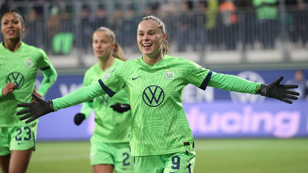 Stroot über Pajor: "Ihr Einsatz und ihre Quote tun uns gut"" - kicker