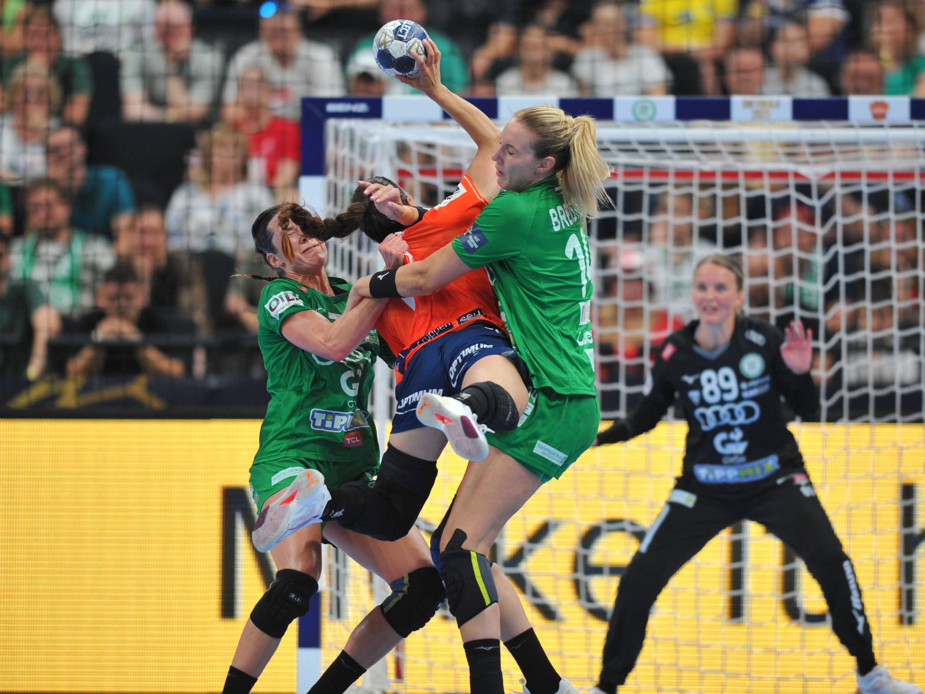 Handball Champions League Frauen: Lunde stark, aber Györ holt Titel | handball-world