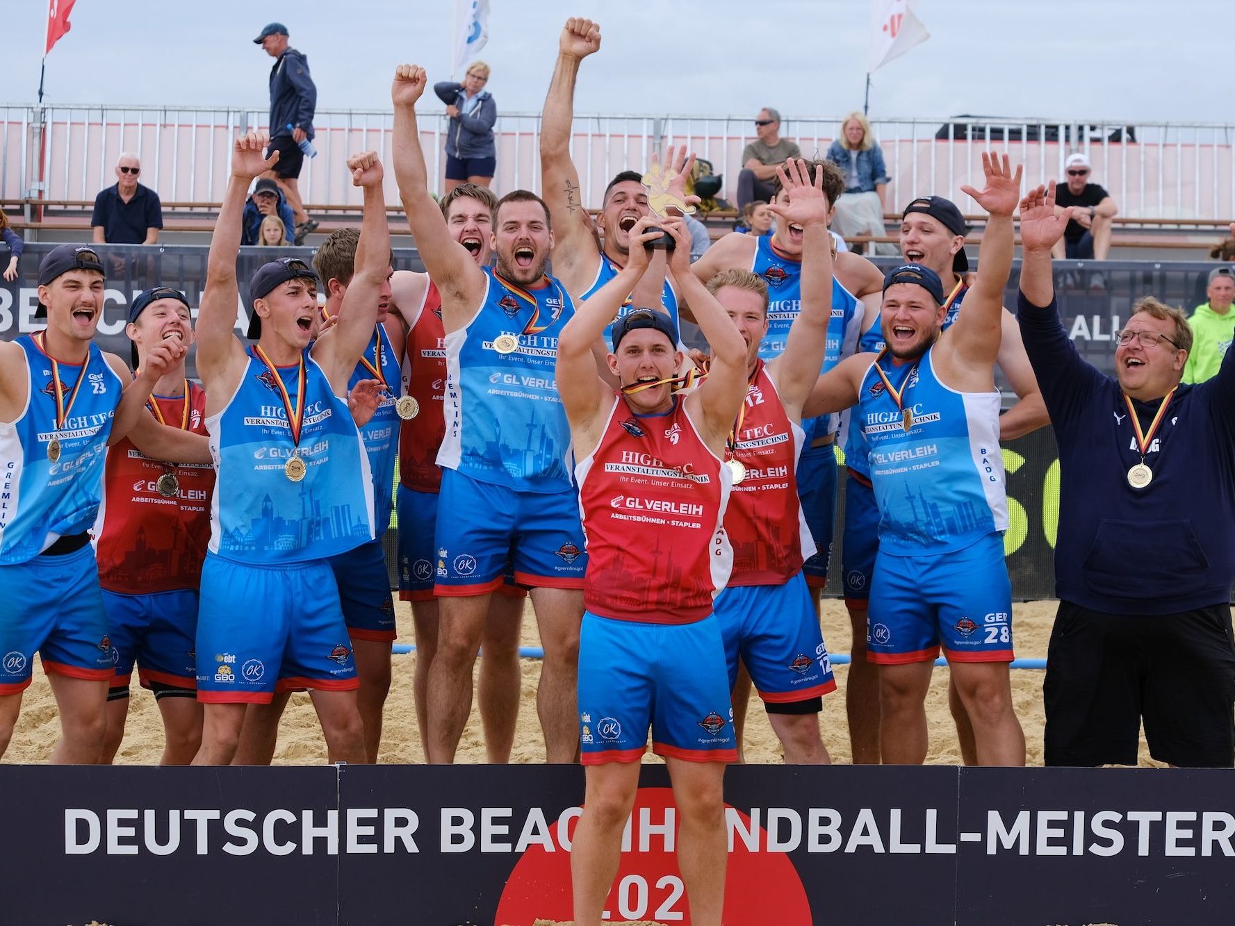 Caipiranhas und Beach & Da Gang feiern den Meister-Titel im ...