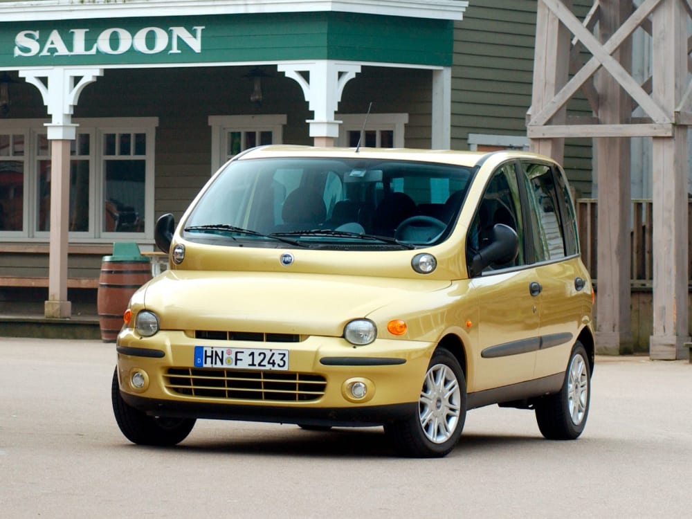 Russisches Elektroauto Avtotor Amber: Das Grauen auf Rädern - kicker