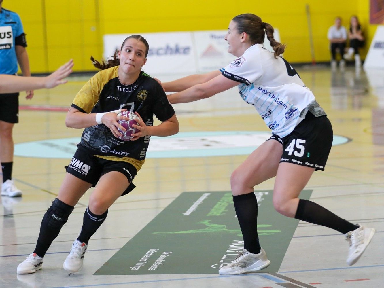 Handball, 1. Bundesliga Frauen: Österreichische Nationalspielerin ...