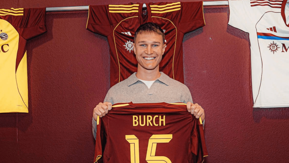 Super League: Burch zu Servette - Stärkt Abwehr bis 2028 - kicker