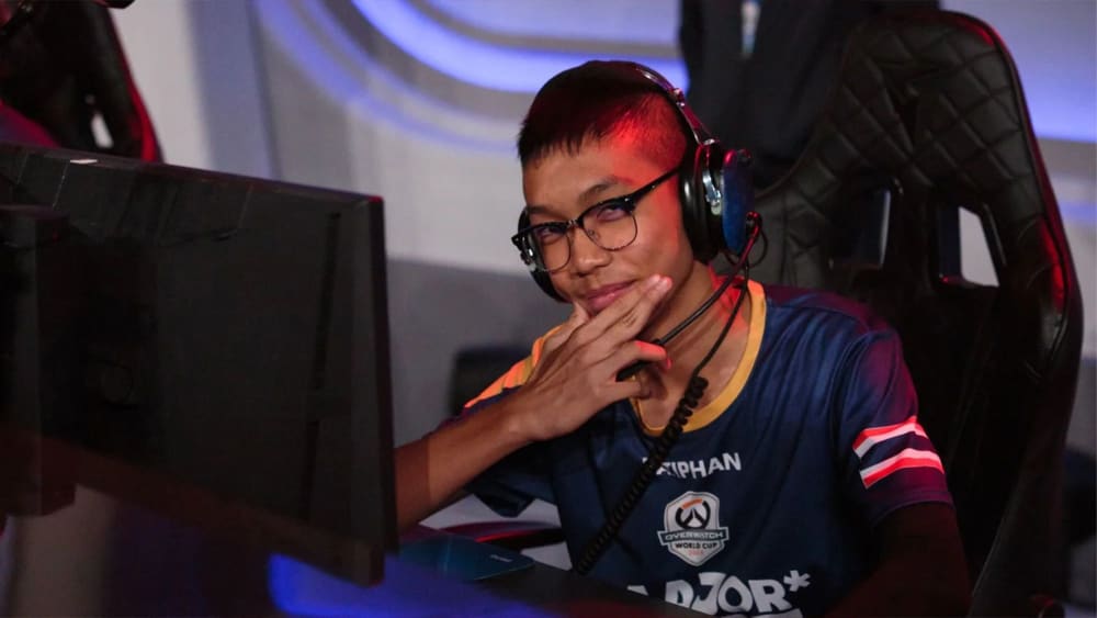 Gladiators und Seoul Dynasty jubeln beim Overwatch Kickoff - kicker