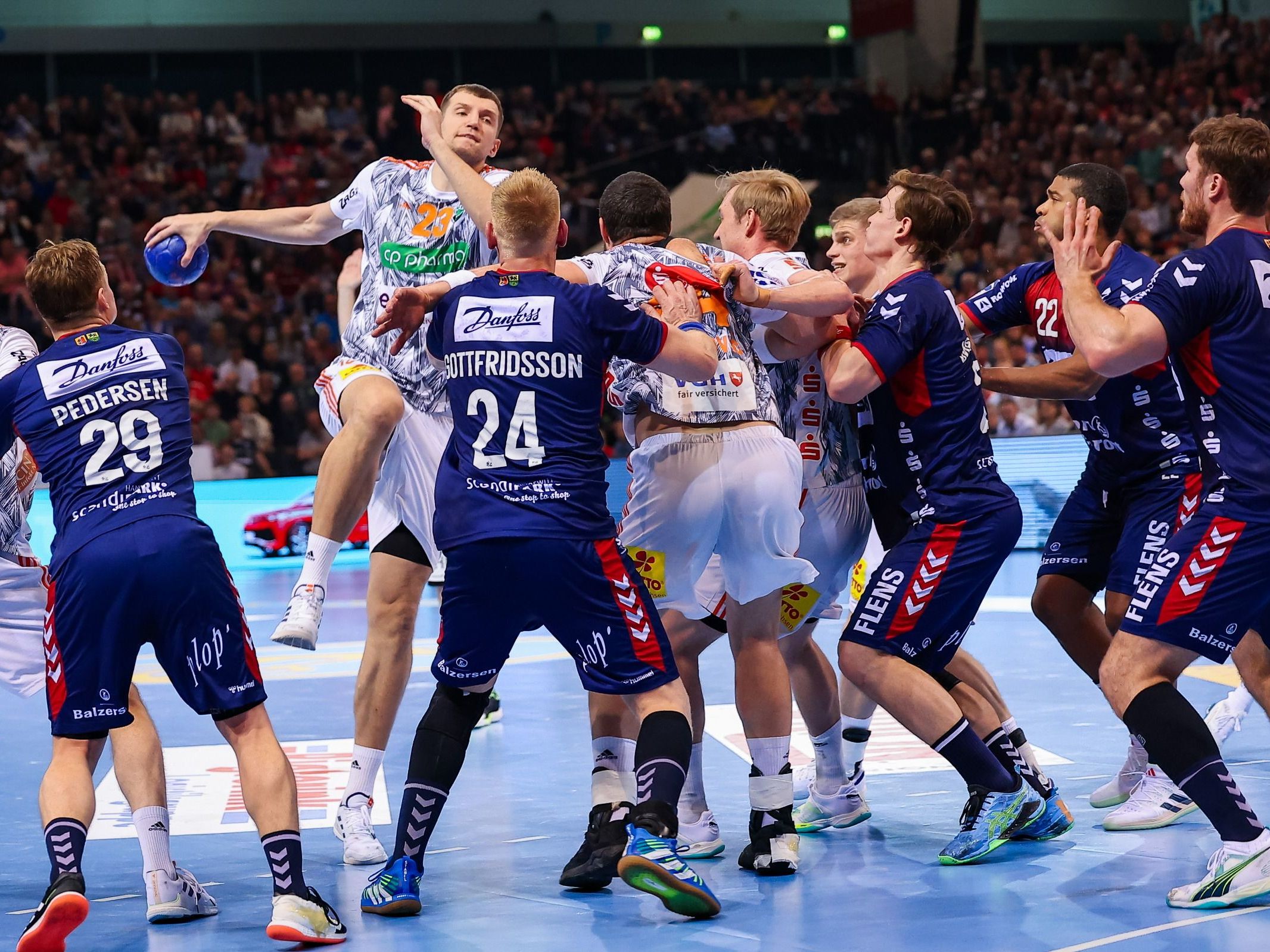 Handball Bundesliga kompakt: Füchse und SCM marschieren, HSV schlägt MT ...