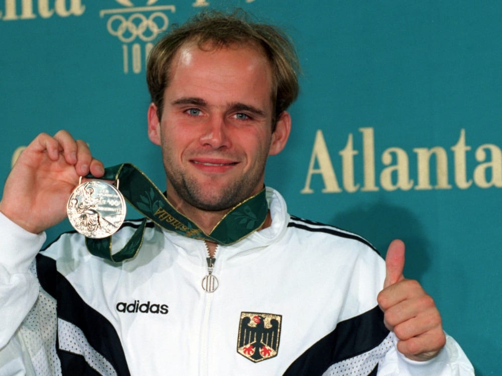 600.000 Euro Entschädigung für Ex-Wasserspringer Hempel - kicker