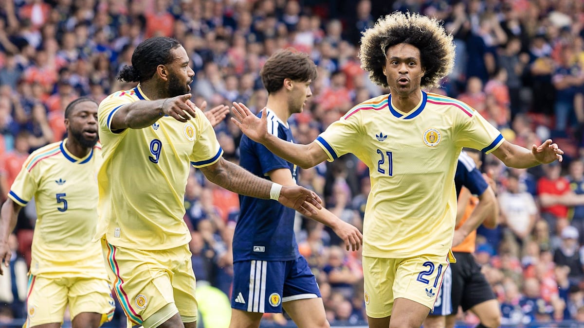 Trotz Führung: Deutschlands Auftaktgegner Curacao unterliegt Schottland ...