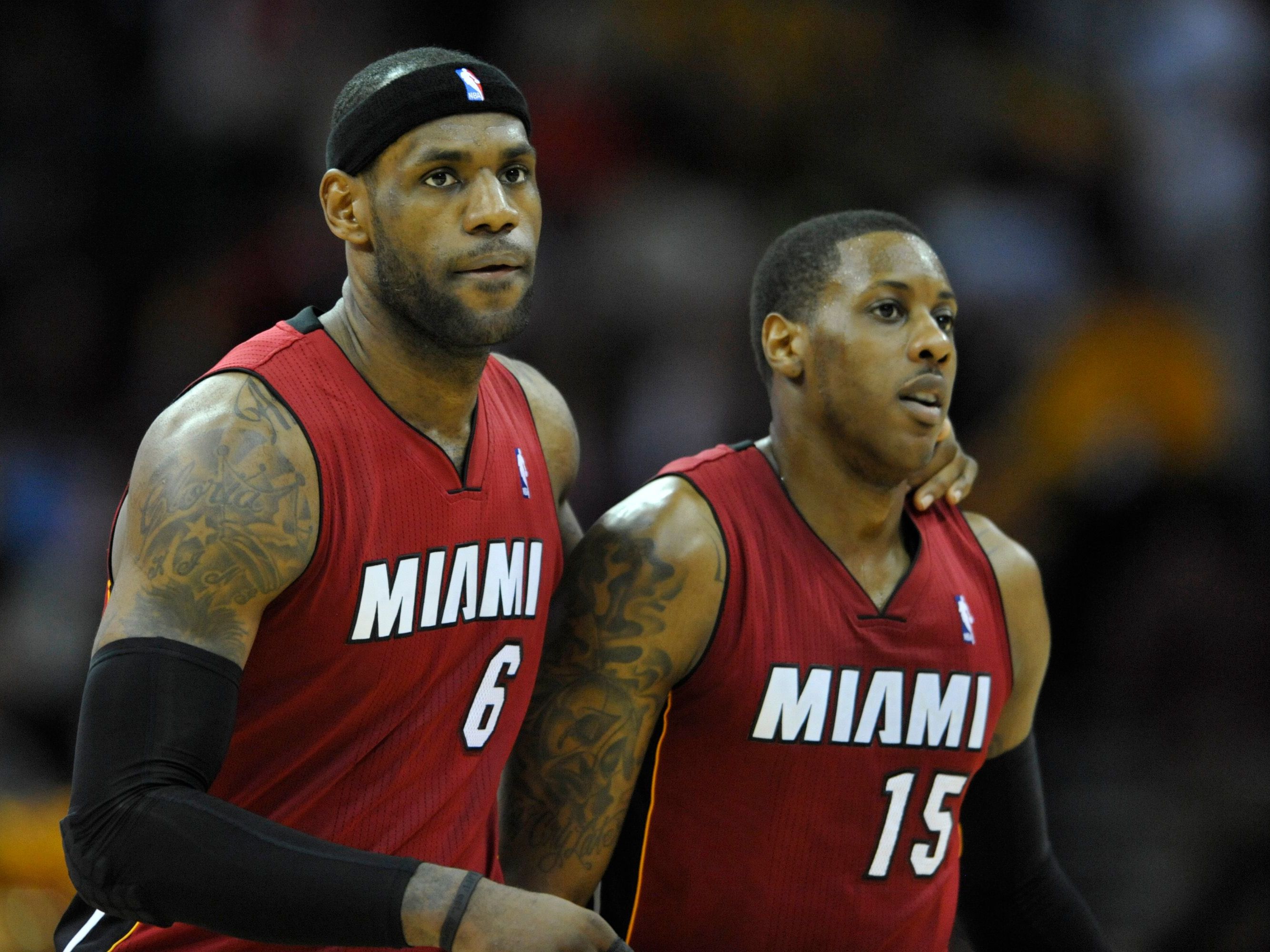 NBA - Selbst im Club in Reha: LeBrons irre Recovery-Routine enthüllt ...