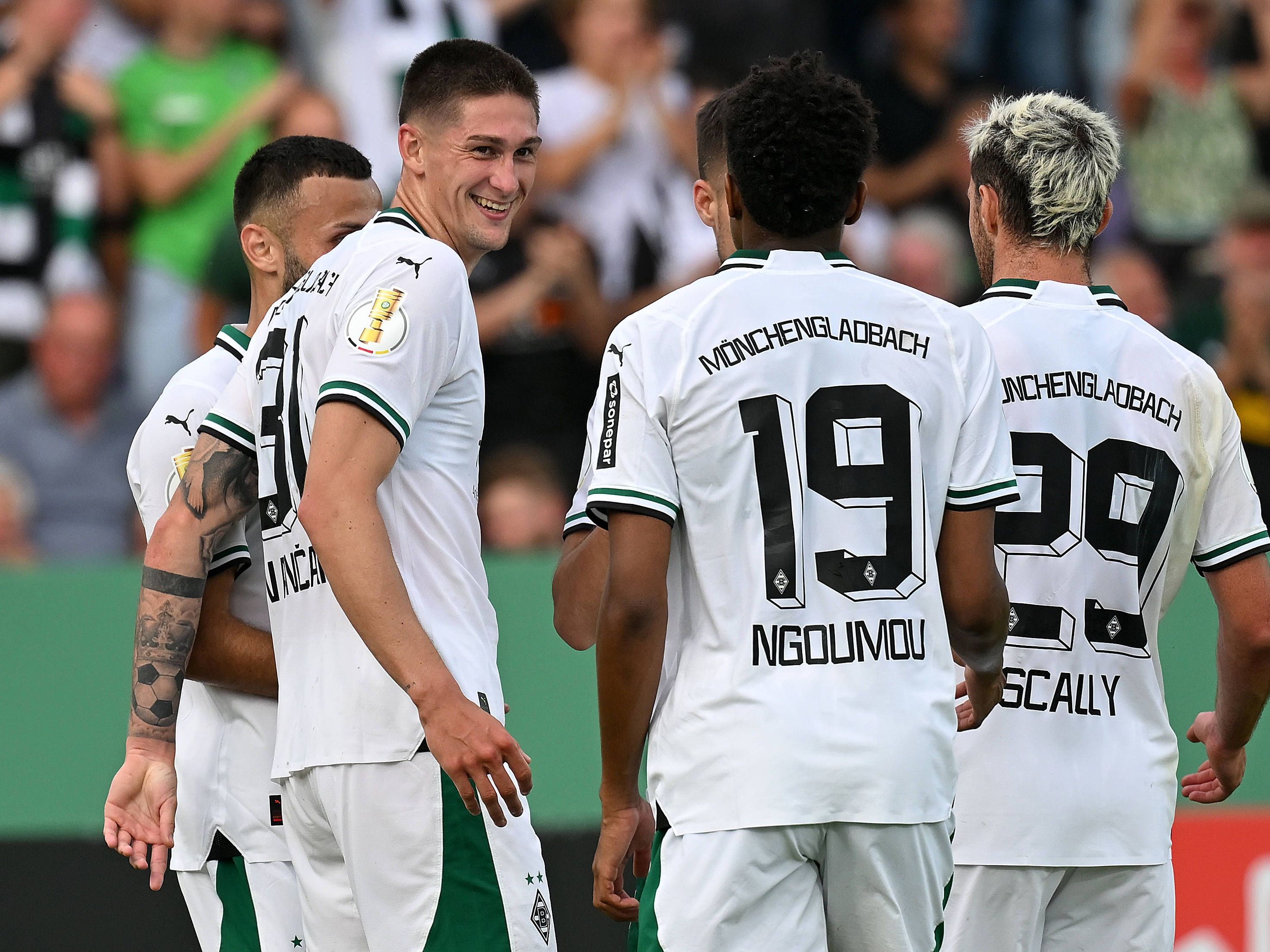 Borussia Mönchengladbach: Bosse mit Vertrauen in Luca Netz - kicker
