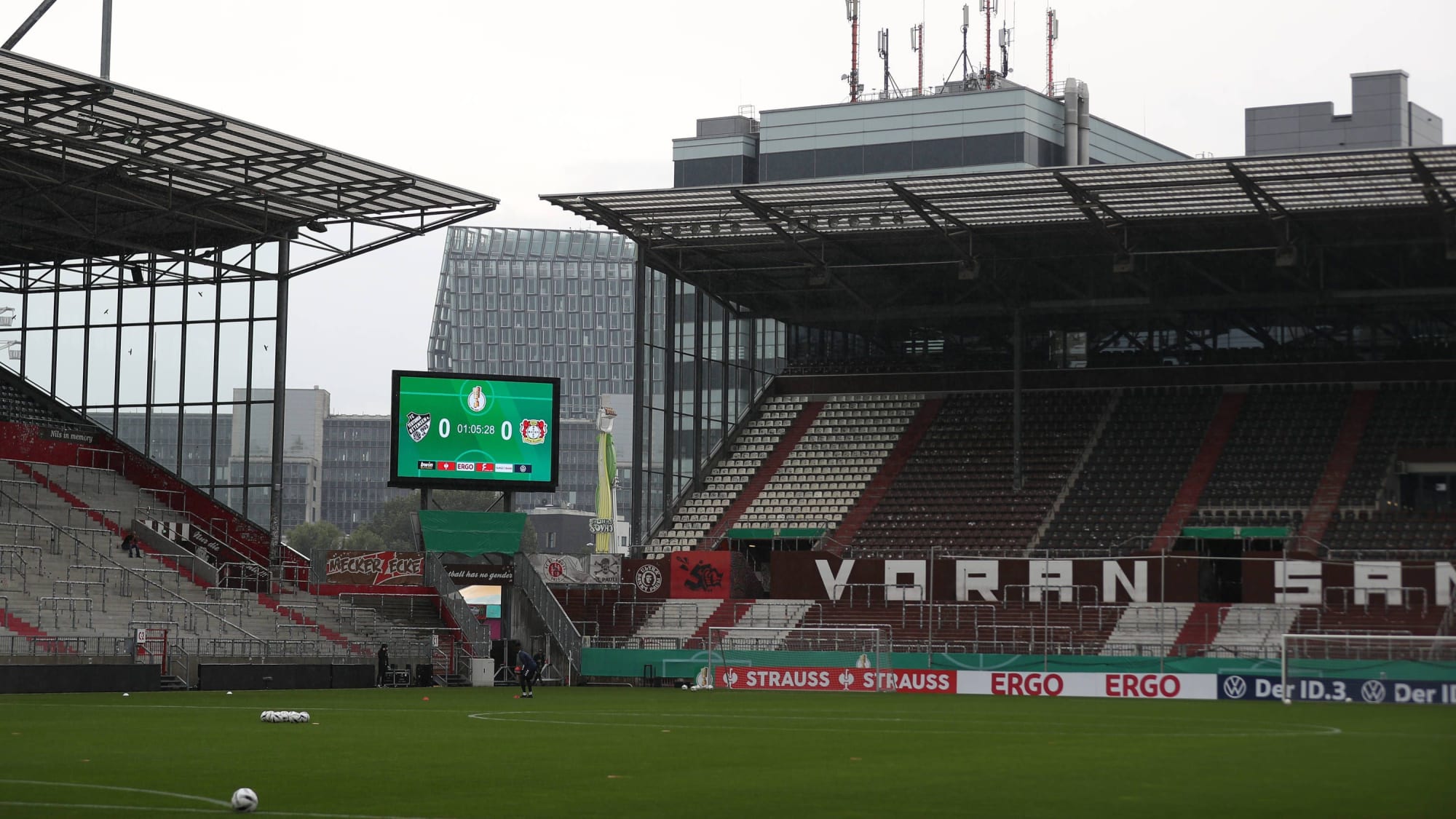 Bilder | FC Teutonia Ottensen - Bayer 04 Leverkusen 0:8 | 1. Runde ...