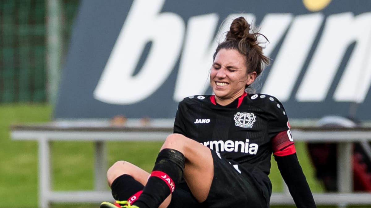 Bayer Leverkusen: Kapitänin Jessica Wich fällt mit Knöchelfraktur aus ...