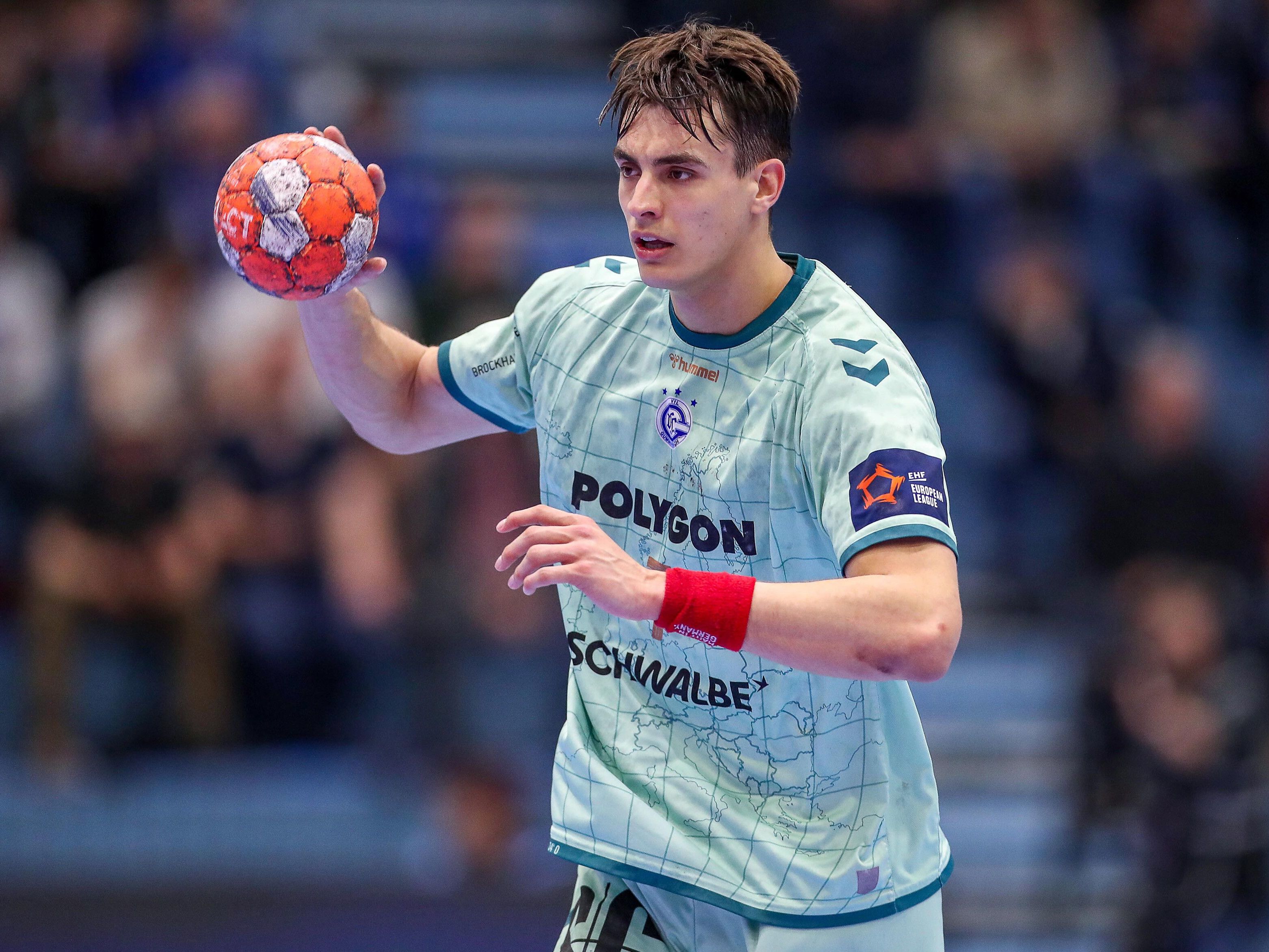 Nach Not-OP: So geht es bei Handball-Nationalspieler Julian Köster weiter | handball-world