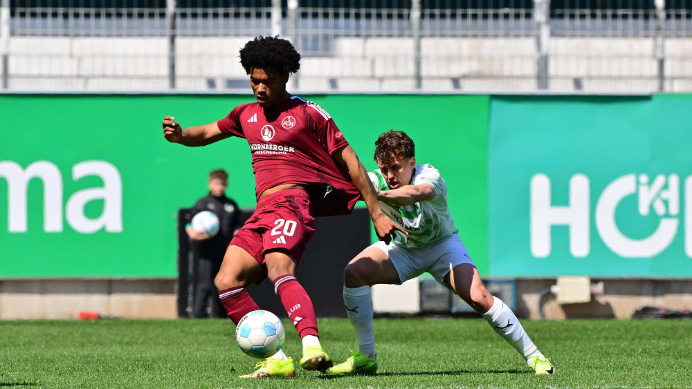 Remis im Frankenderby: Kleeblatt und Club teilen die Punkte - kicker