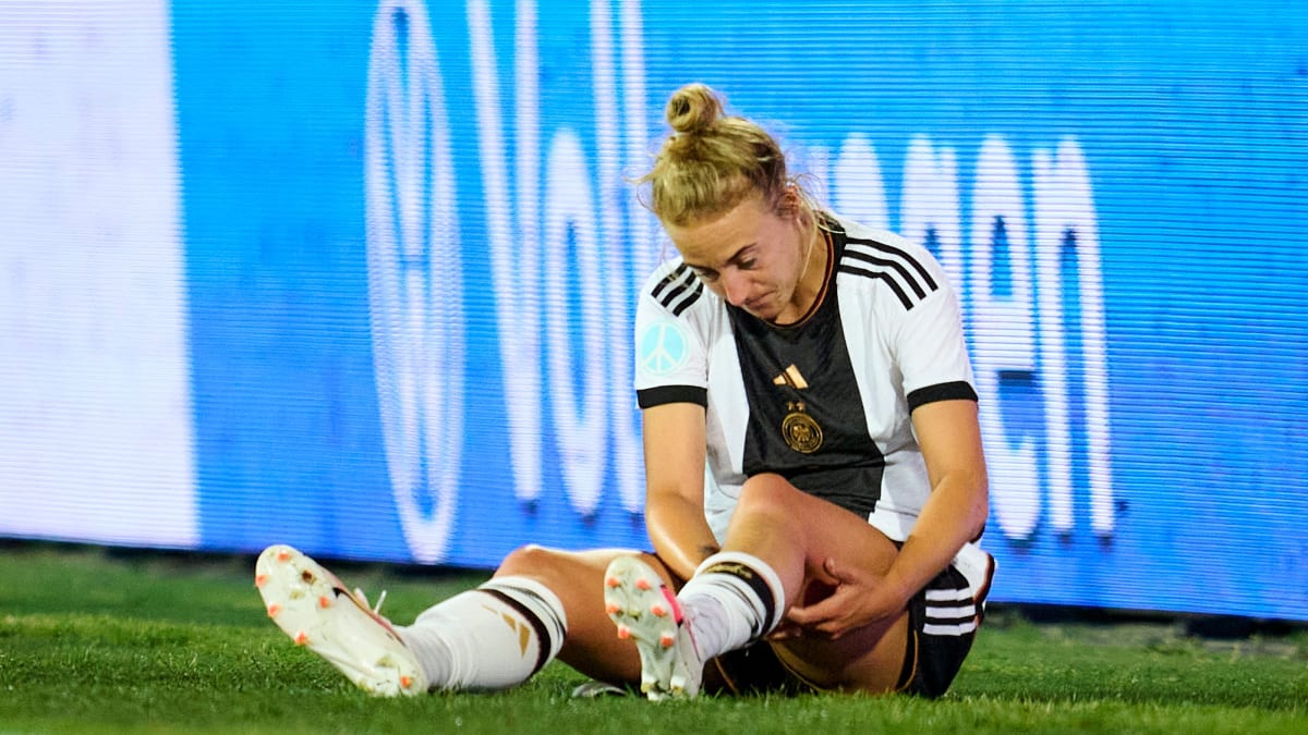 Bayern-Chef Dreesen nach Simons WM-Aus: "Sind geschockt" - kicker