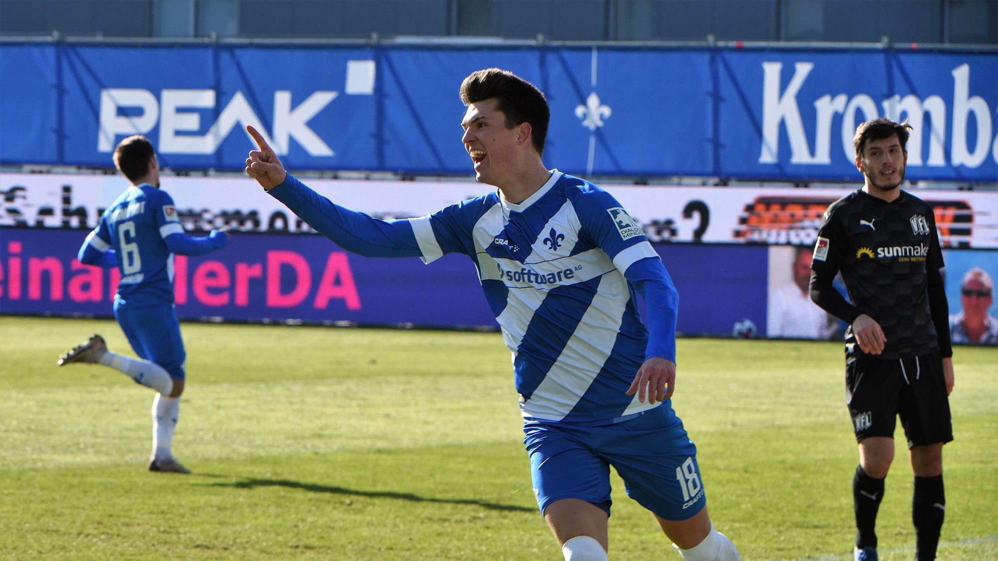 Zulj und Männel zum fünften Mal dabei - Die kicker-Elf des 21 ...