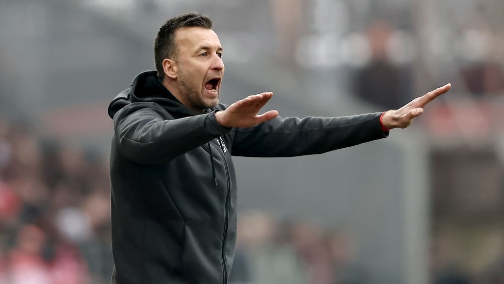 Essen hadert nach Derby mit Schiedsrichter-Entscheidungen - kicker