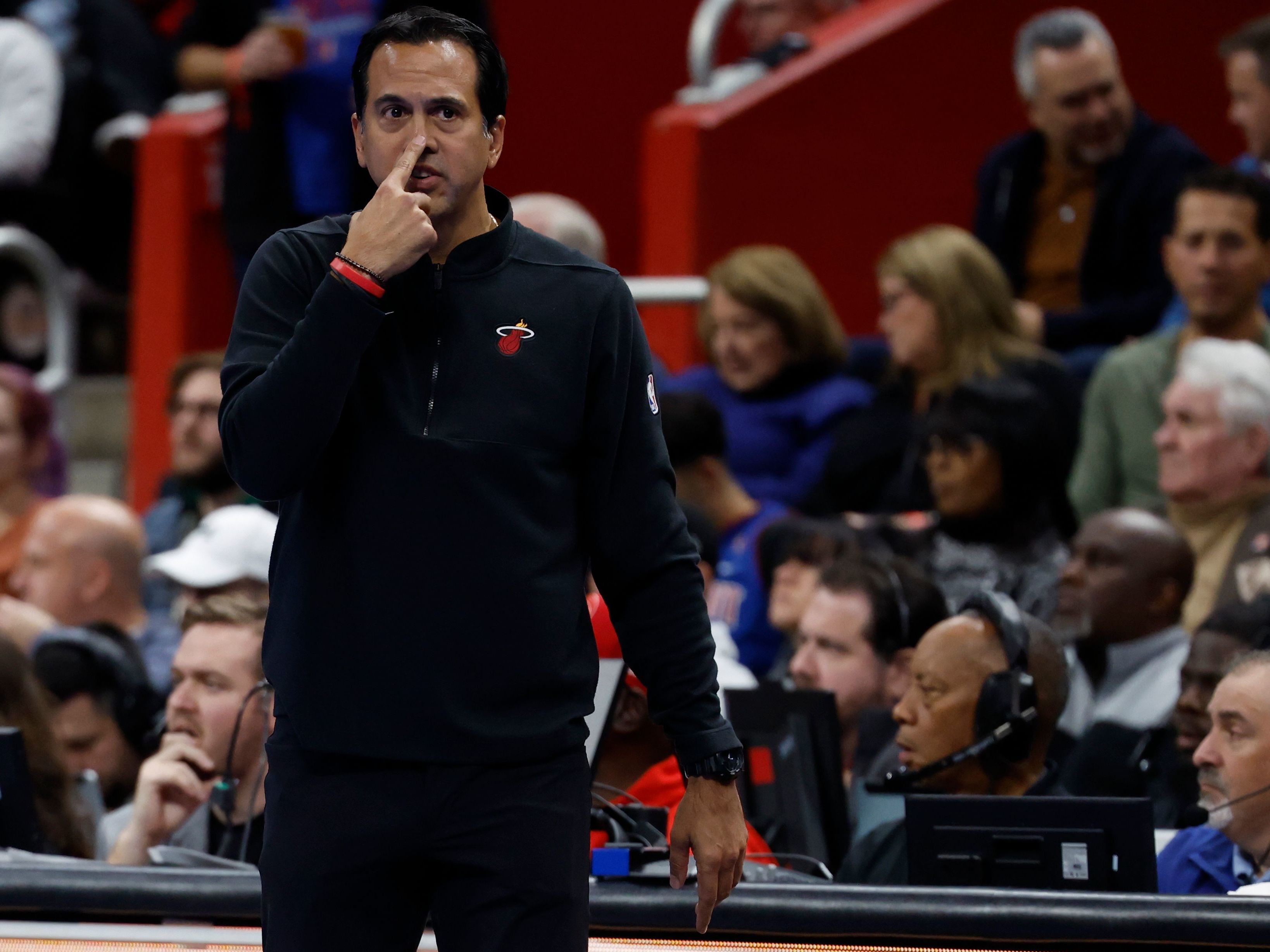 NBA: "Das geht auf meine Kappe": Spoelstra nach Timeout-Panne gegen ...